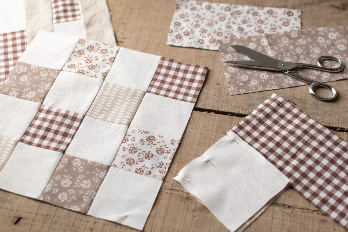 MES PREMIERS ESSAIS DE PATCHWORK - Les yeux en amande